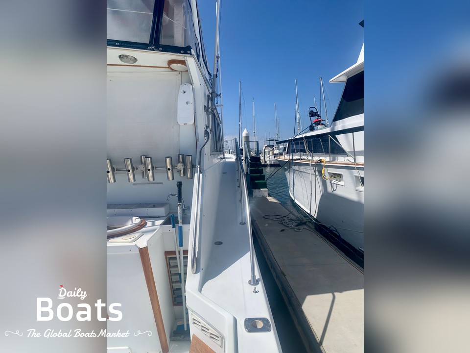 1983 Uniflite 48 Convertible Sport Fisher for sale. View price, photos ...