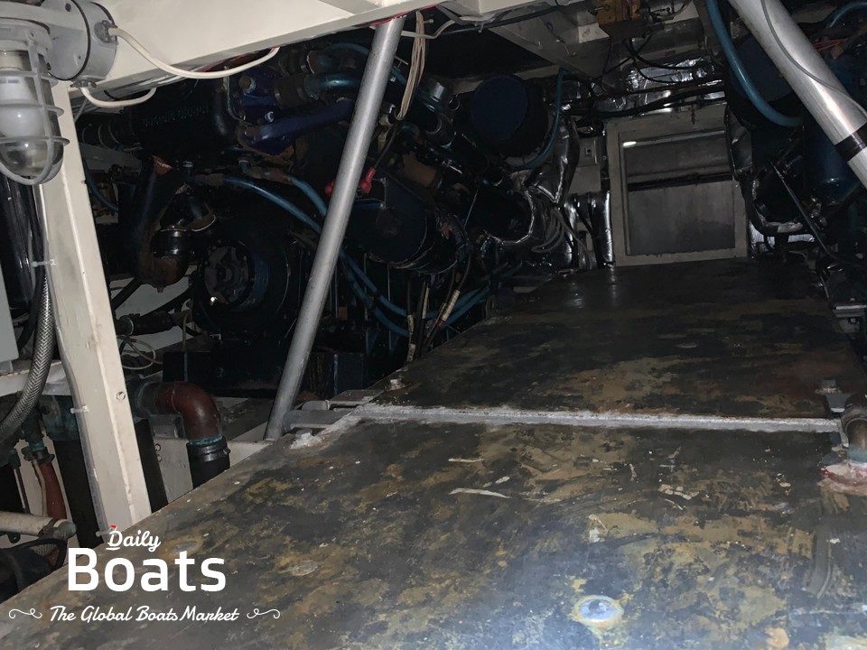 1983 Uniflite 48 Convertible Sport Fisher for sale. View price, photos ...