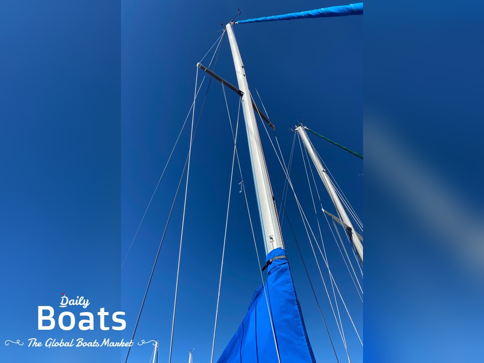 1983 Beneteau First 30E for sale. View price, photos and Buy 1983 ...