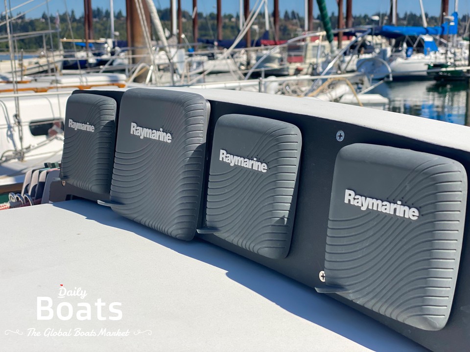 1983 Beneteau First 30E for sale. View price, photos and Buy 1983 ...