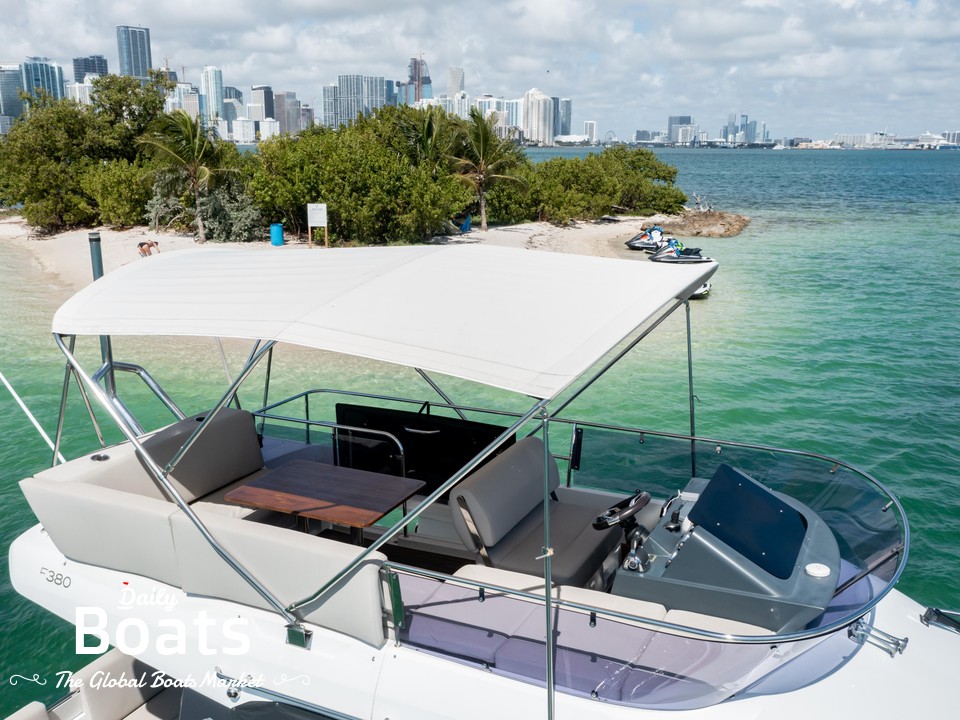 2018 Sealine F380 for sale. View price, photos and Buy 2018 Sealine ...