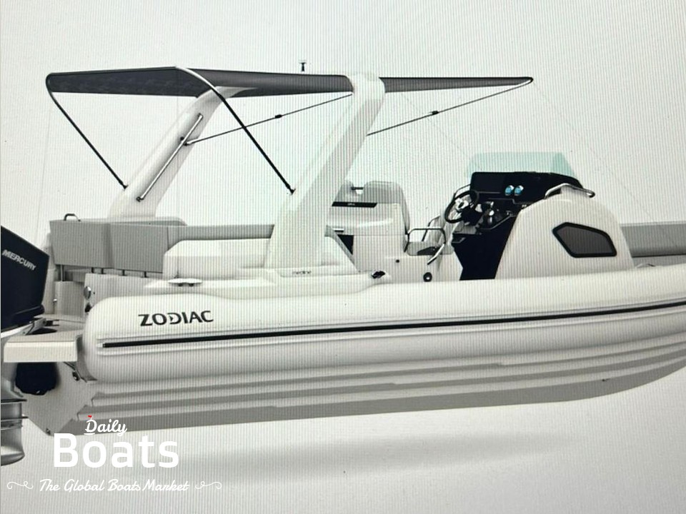 2022 Zodiac Medline 9 for sale. View price, photos and Buy 2022 Zodiac ...