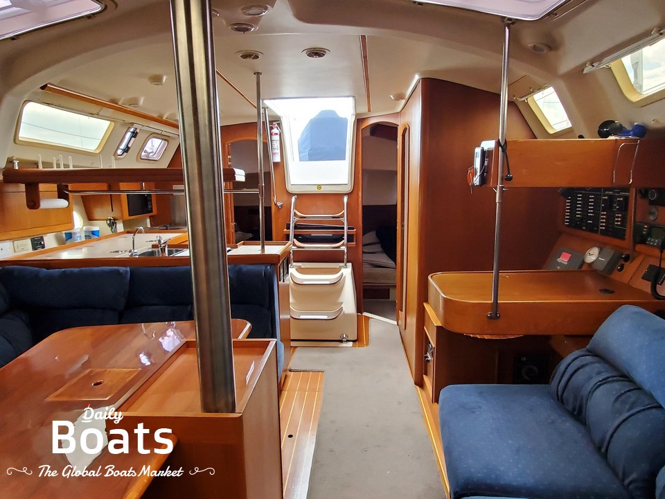 2002 Hunter 410 for sale. View price, photos and Buy 2002 Hunter 410 ...