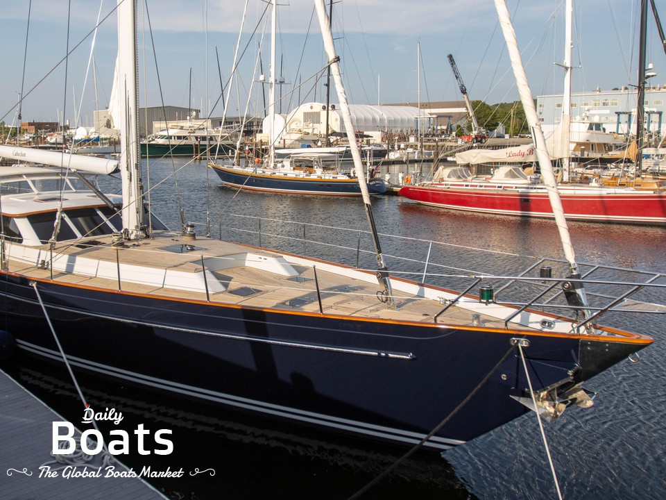 2004 Ted Hood Fontaine Custom 92' Pilothouse for sale. View price ...