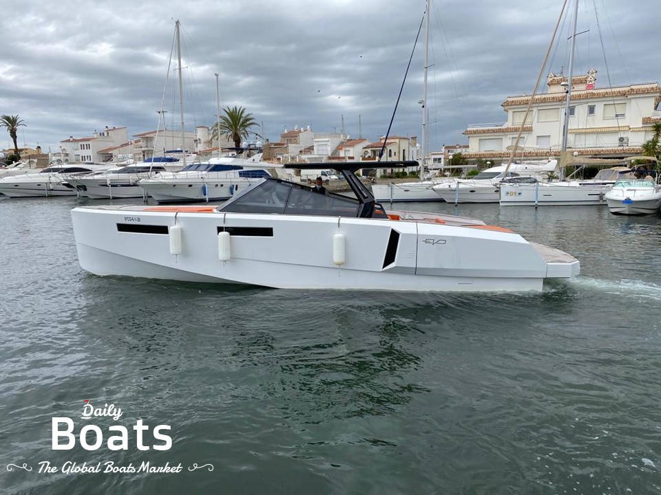 2020 Evo Yachts R4 for sale. View price, photos and Buy 2020 Evo Yachts ...