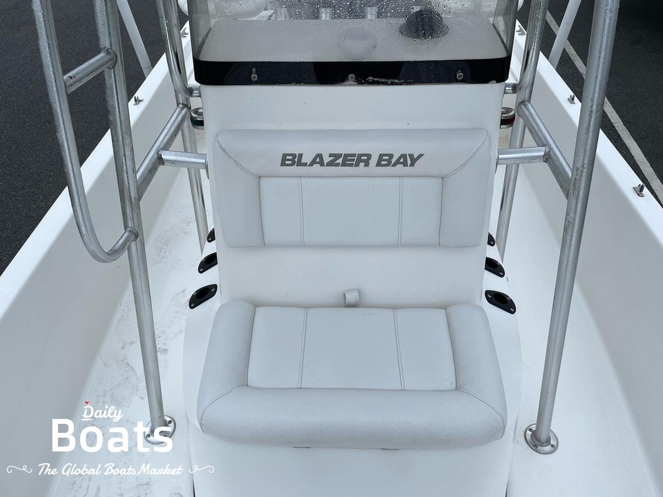 2006 Blazer Bay 2200 for sale. View price, photos and Buy 2006 Blazer ...