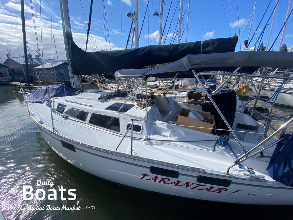 1993 Hunter 37.5 for sale. View price, photos and Buy 1993 Hunter 37.5 ...