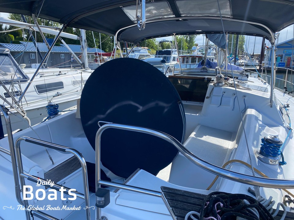 1993 Hunter 37.5 for sale. View price, photos and Buy 1993 Hunter 37.5 ...