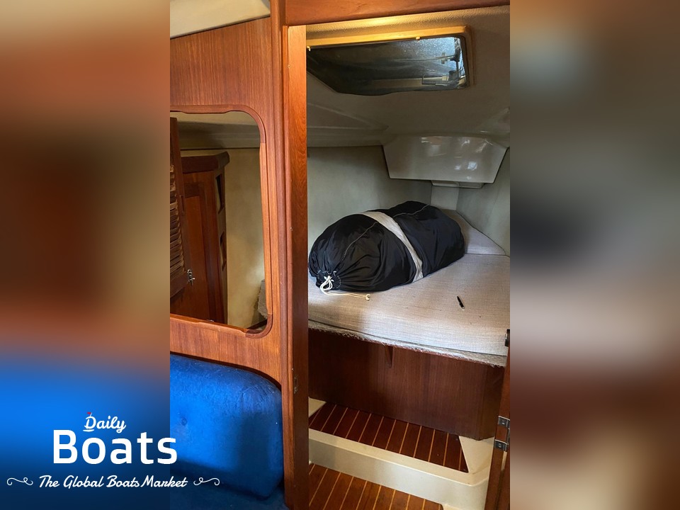 1993 Hunter 37.5 for sale. View price, photos and Buy 1993 Hunter 37.5 ...