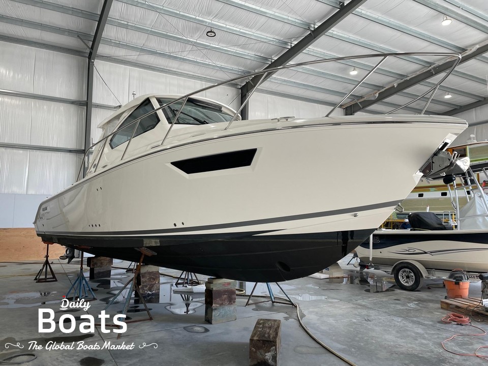 2020 Pursuit 325 Os for sale. View price, photos and Buy 2020 Pursuit ...