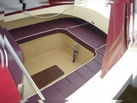 1990 Day Fisher Darragh 590 for sale. View price, photos and Buy 1990 ...