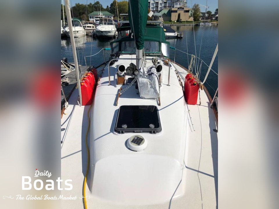 1981 C&C 38 Landfall for sale. View price, photos and Buy 1981 C&C 38 ...