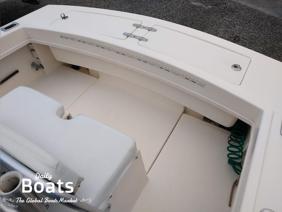 2004 Albemarle 248 Express Fisherman for sale. View price, photos and ...