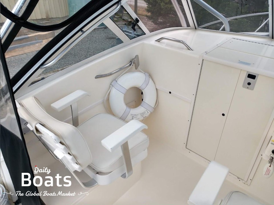 2004 Albemarle 248 Express Fisherman for sale. View price, photos and ...