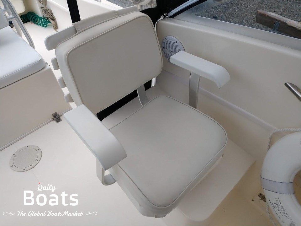 2004 Albemarle 248 Express Fisherman for sale. View price, photos and ...