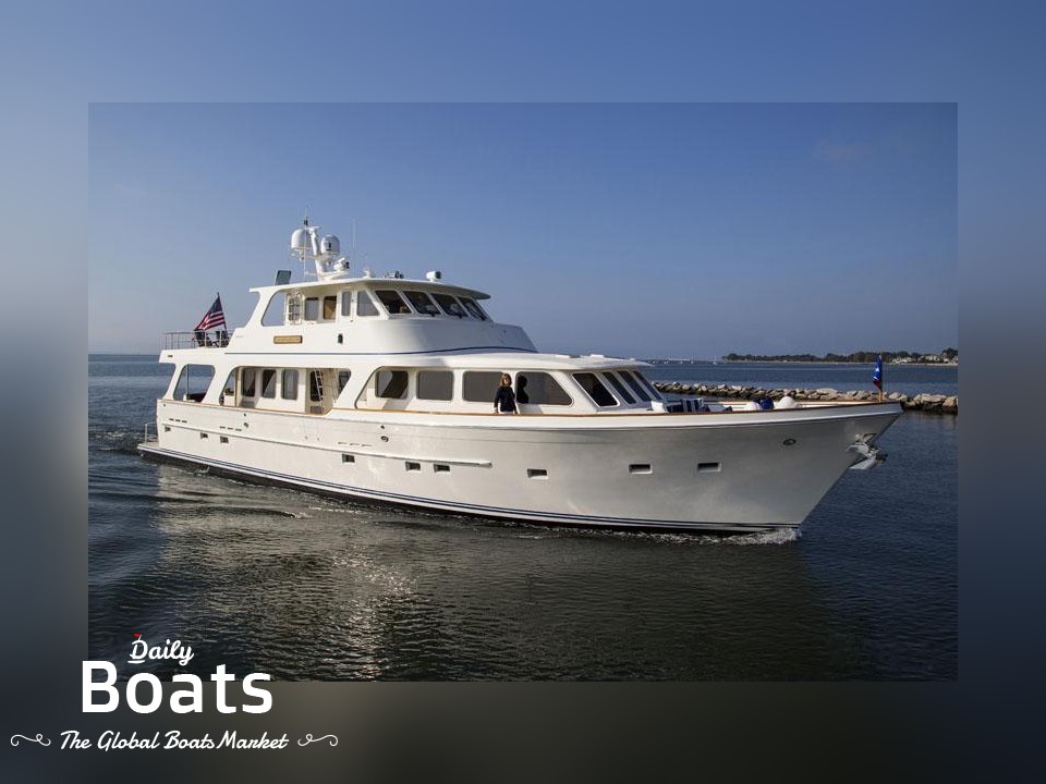 2022 Offshore Yachts 80 Voyager Grand Salon for sale. View price ...