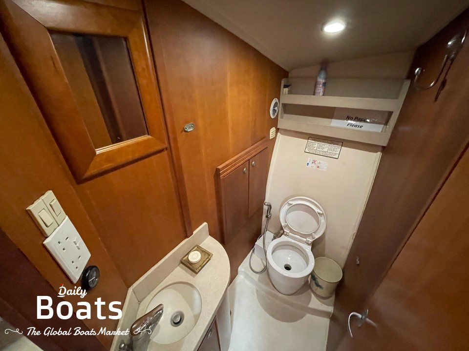 2003 Luhrs 44 Convertible for sale. View price, photos and Buy 2003 ...