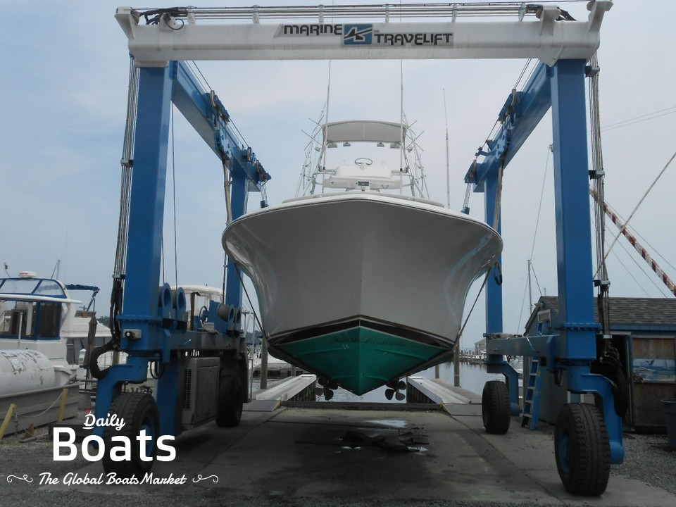 2002 Custom Carolina 36 Seaview Express for sale. View price, photos ...