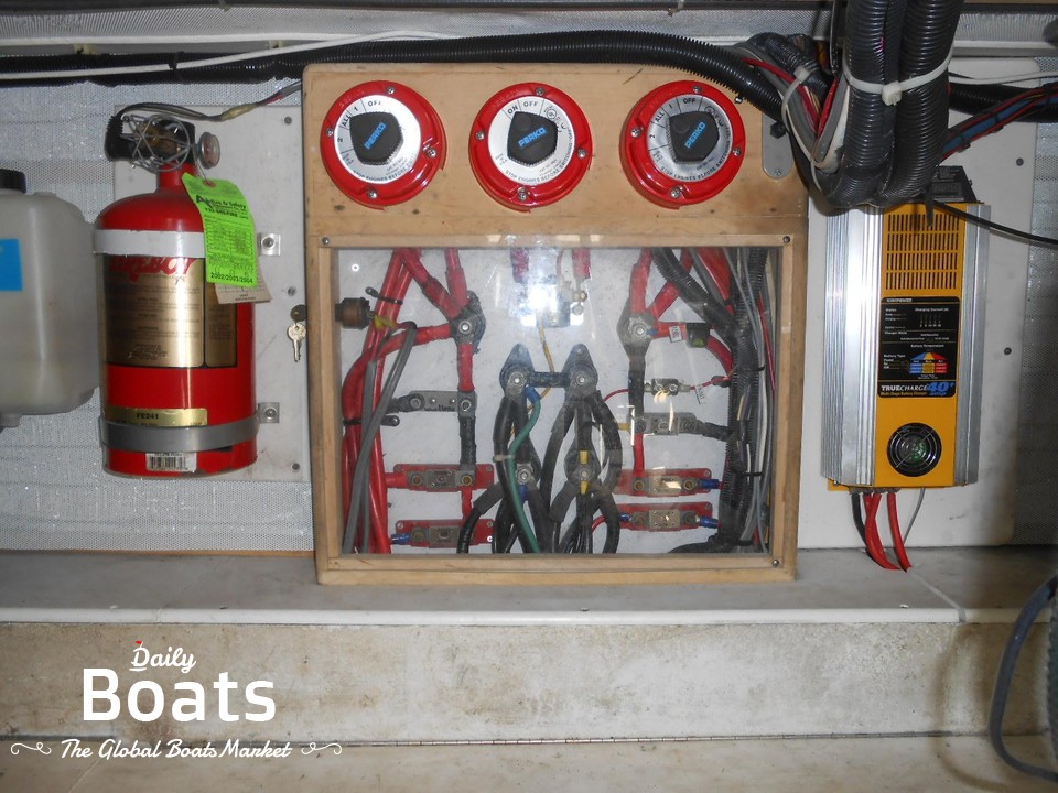 2002 Custom Carolina 36 Seaview Express for sale. View price, photos ...