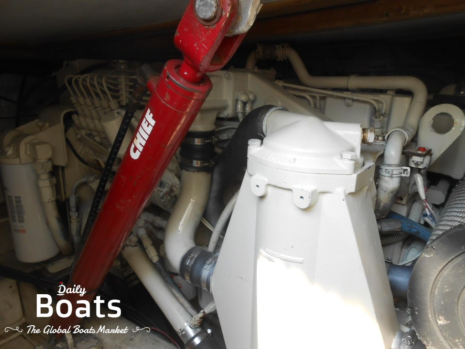 2002 Custom Carolina 36 Seaview Express for sale. View price, photos ...