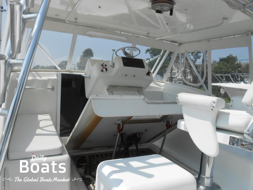 2002 Custom Carolina 36 Seaview Express for sale. View price, photos ...