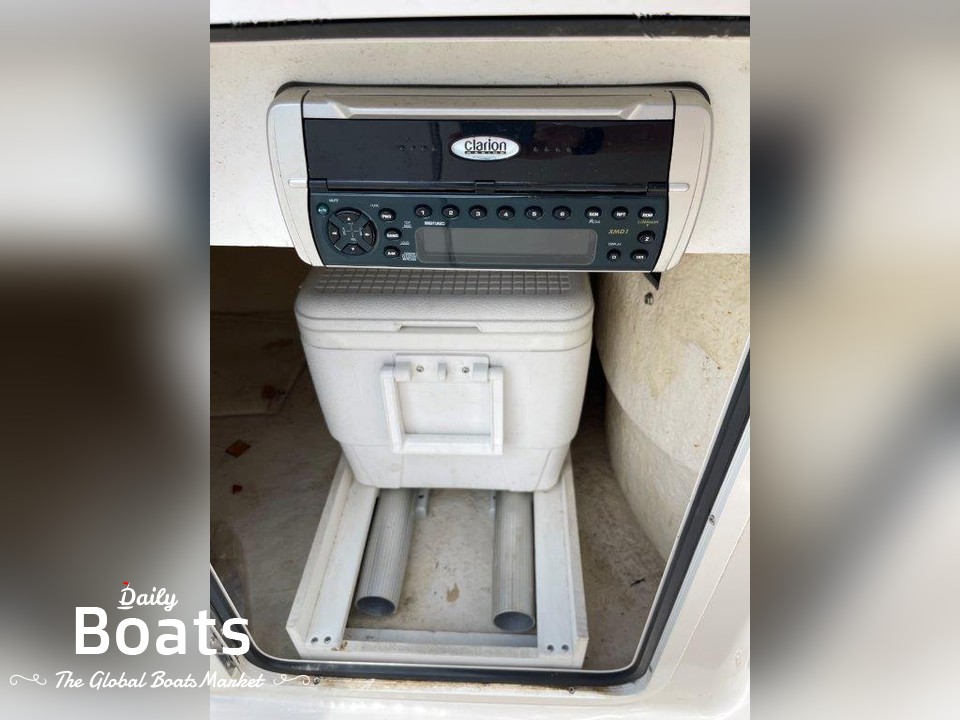 2001 Sea Ray 210 Sd for sale. View price, photos and Buy 2001 Sea Ray ...