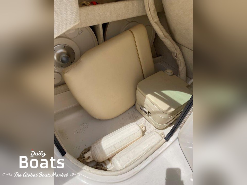 2001 Sea Ray 210 Sd for sale. View price, photos and Buy 2001 Sea Ray ...