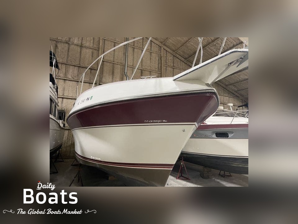 1989 Carver 32 Montego for sale. View price, photos and Buy 1989 Carver ...