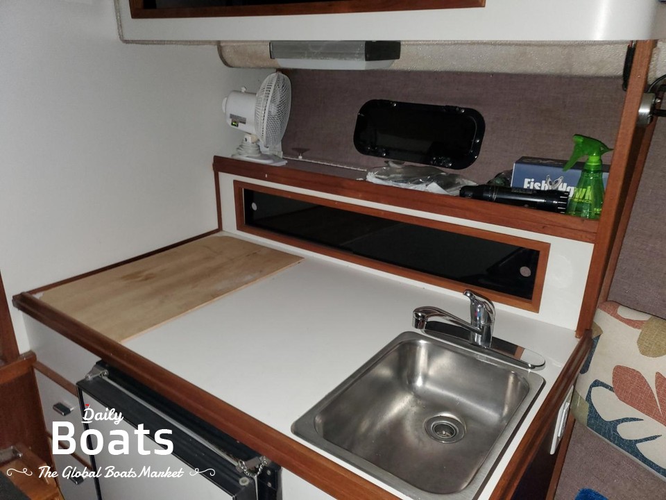 1988 Tiara Yachts 2700 Open for sale. View price, photos and Buy 1988 ...