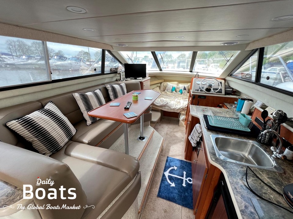 2004 Bayliner 288 Classic for sale. View price, photos and Buy 2004 ...