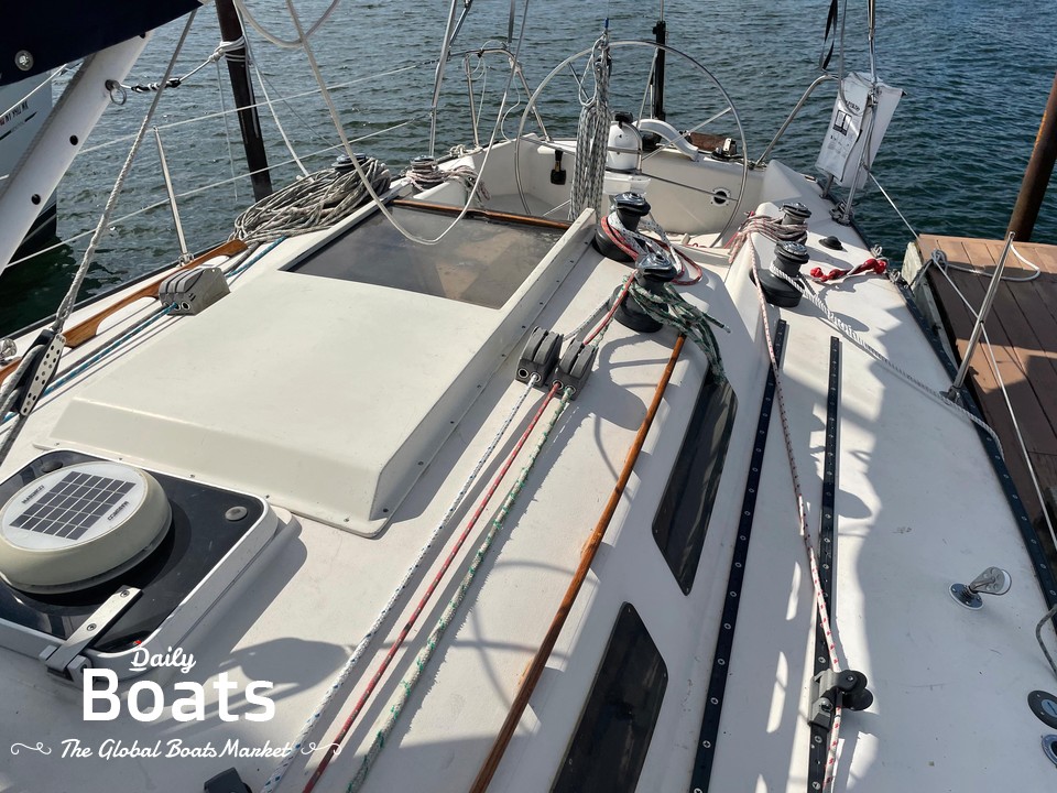 1985 Peterson 37 for sale. View price, photos and Buy 1985 Peterson 37 ...