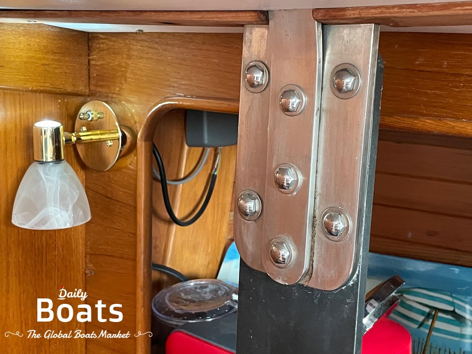 1985 Peterson 37 for sale. View price, photos and Buy 1985 Peterson 37 ...