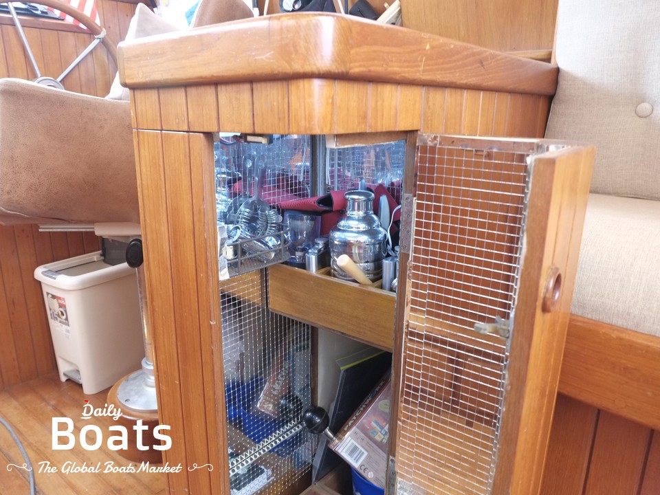 1991 Custom Pacific 40 Three Seas for sale. View price, photos and Buy ...