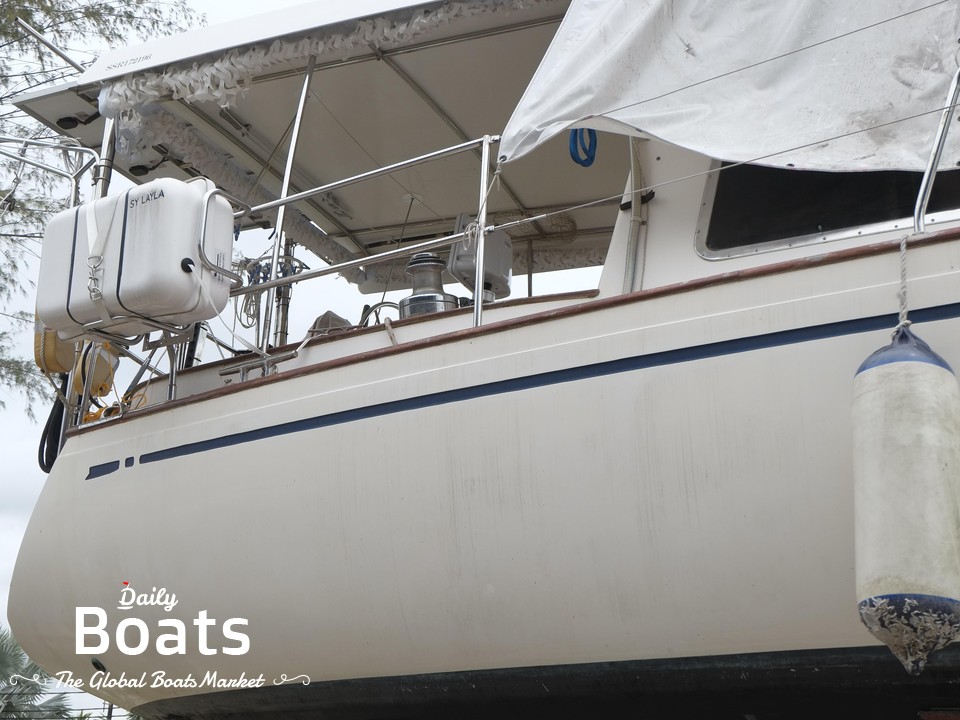 1991 Custom Pacific 40 Three Seas for sale. View price, photos and Buy ...