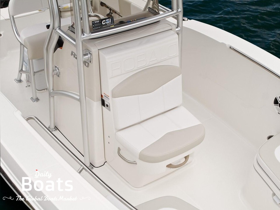 2021 Robalo R200 Center Console for sale. View price, photos and Buy ...