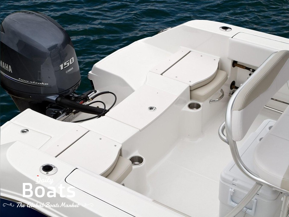 2021 Robalo R200 Center Console for sale. View price, photos and Buy ...