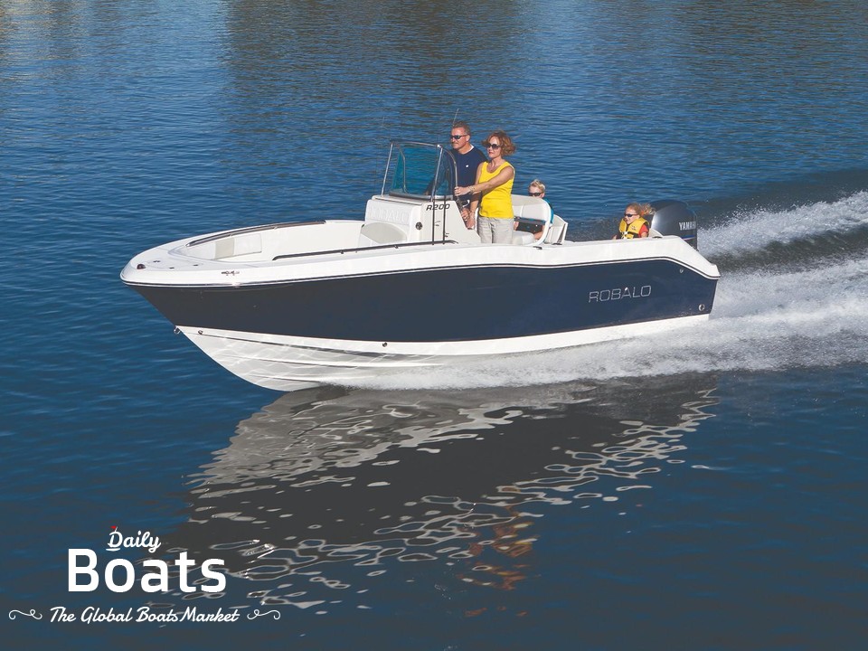 2021 Robalo R200 Center Console for sale. View price, photos and Buy ...