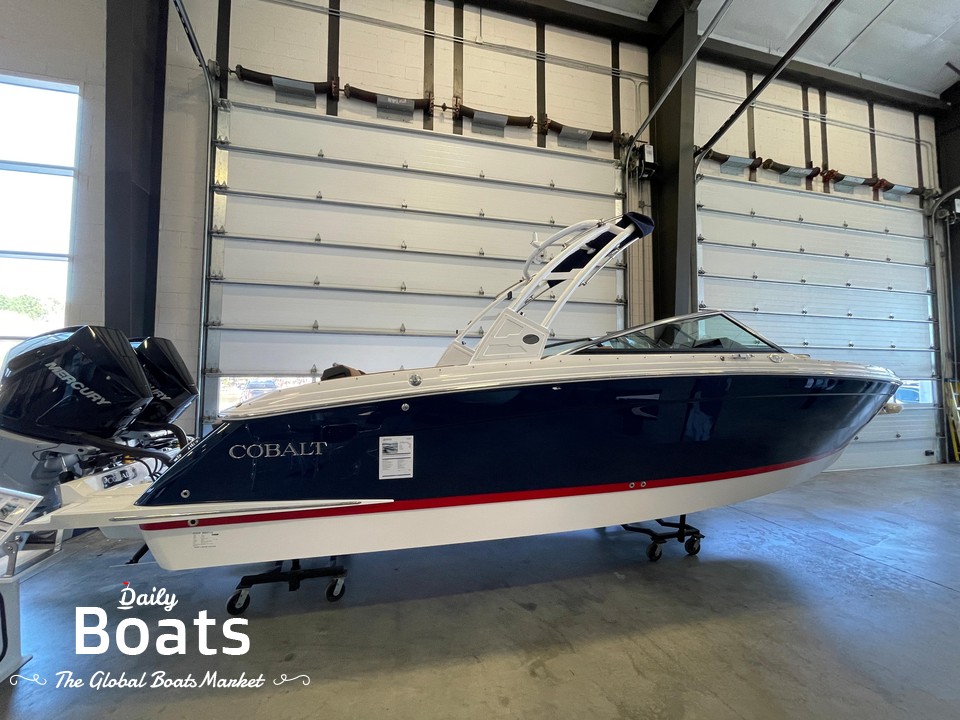 2022 Cobalt R8 Outboard for sale. View price, photos and Buy 2022 ...