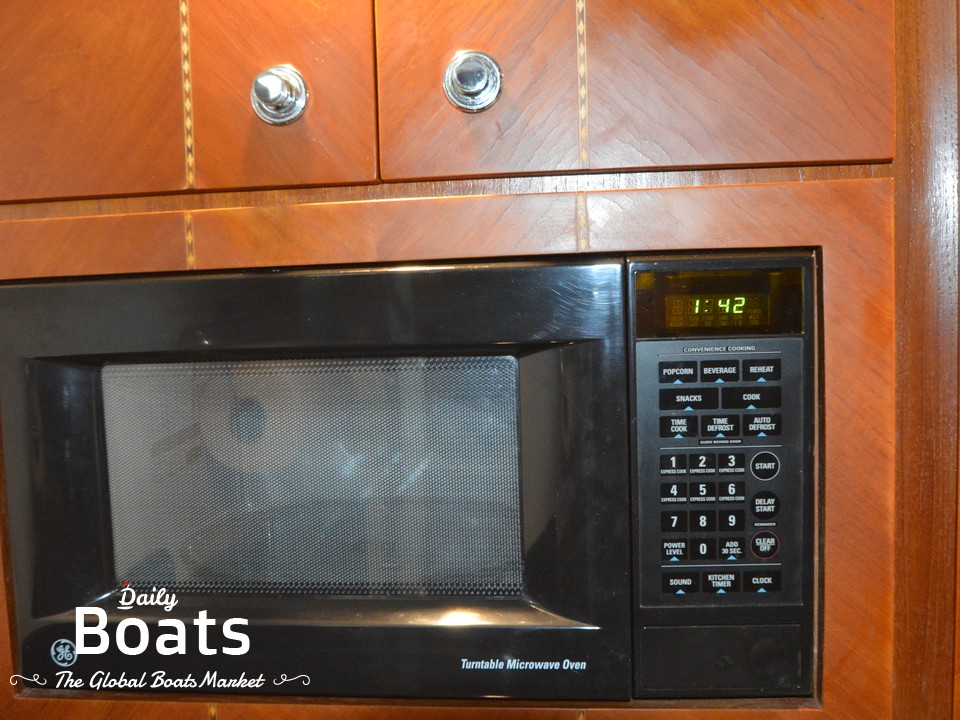 2002 Jupiter 35 Convertible for sale. View price, photos and Buy 2002 ...