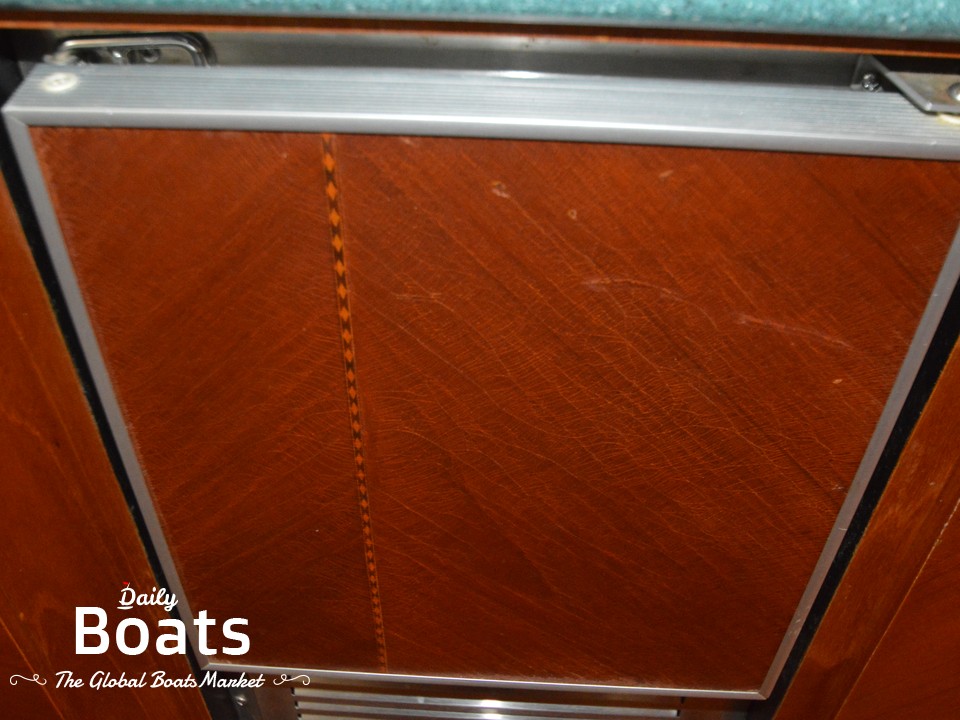 2002 Jupiter 35 Convertible for sale. View price, photos and Buy 2002 ...