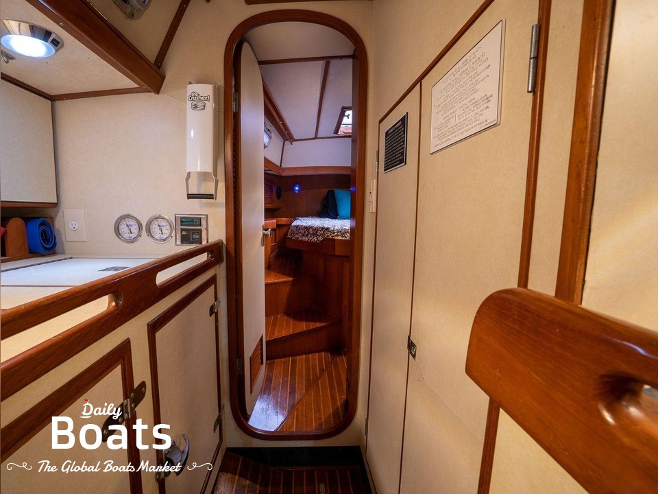 1987 Hylas 44/45.5 for sale. View price, photos and Buy 1987 Hylas 44/ ...