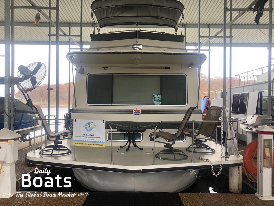 1987 Harbor Master 520 for sale. View price, photos and Buy 1987 Harbor ...