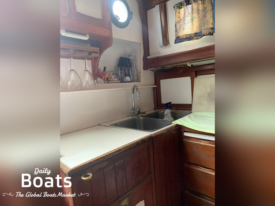 1973 Mariner 32 for sale. View price, photos and Buy 1973 Mariner 32 ...