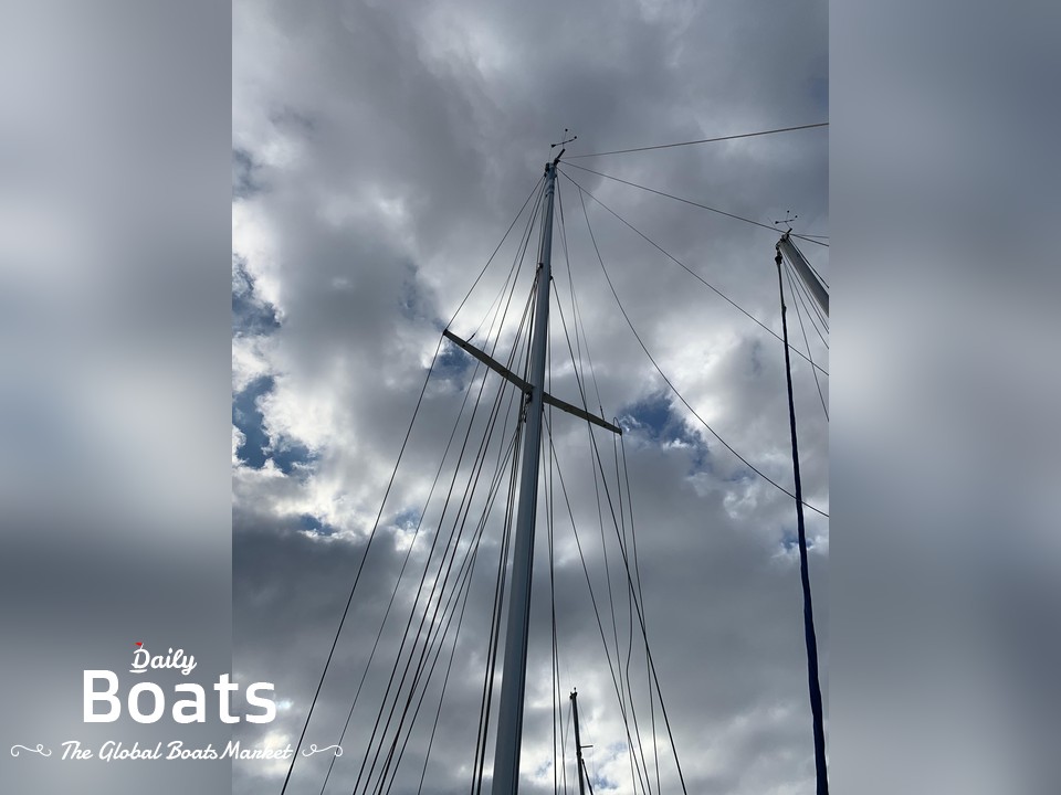 1973 Mariner 32 for sale. View price, photos and Buy 1973 Mariner 32 ...