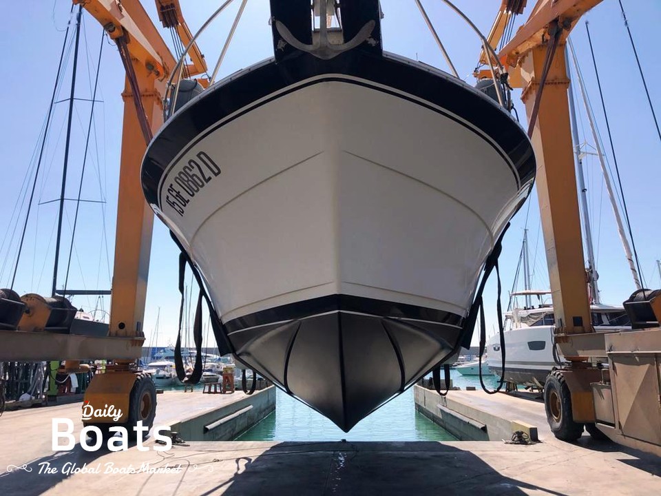 1998 Hatteras 38 Convertible for sale. View price, photos and Buy 1998 ...
