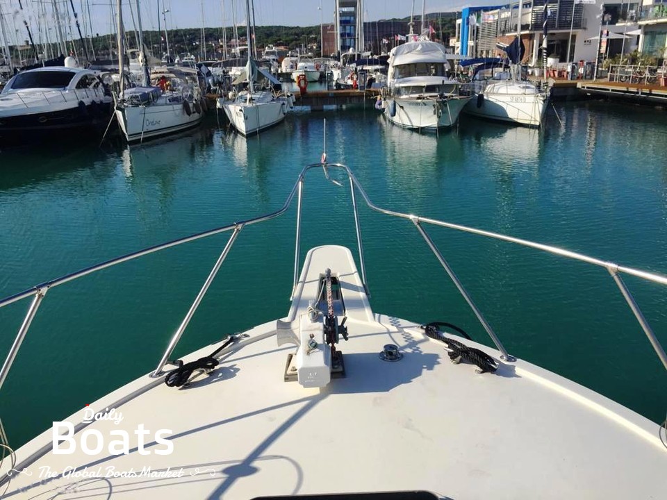 1998 Hatteras 38 Convertible for sale. View price, photos and Buy 1998 ...