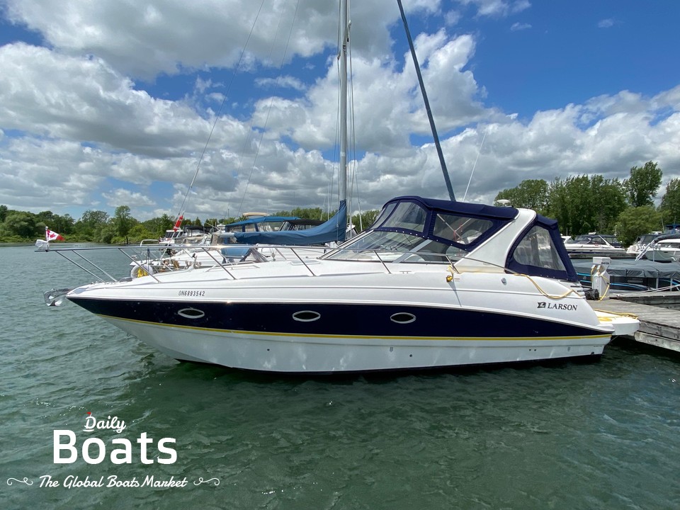 2007 Larson Cabrio 330 for sale. View price, photos and Buy 2007 Larson ...