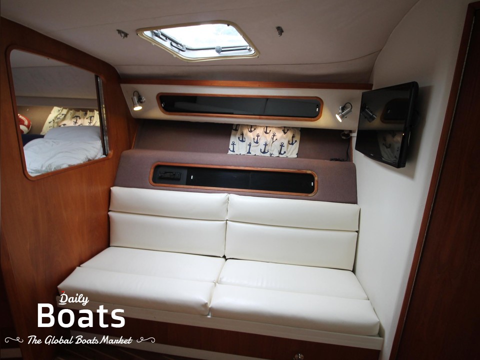 1990 Tiara Yachts 36 Express for sale. View price, photos and Buy 1990 ...