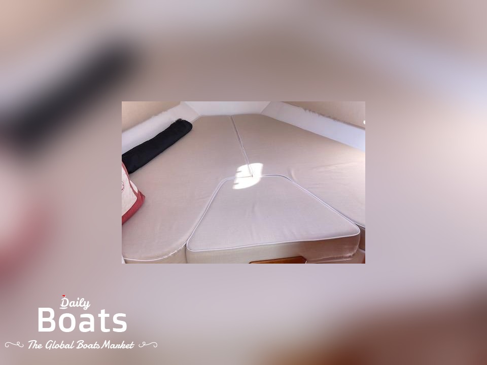 2020 Hunt Yachts Surfhunter 32 for sale. View price, photos and Buy ...