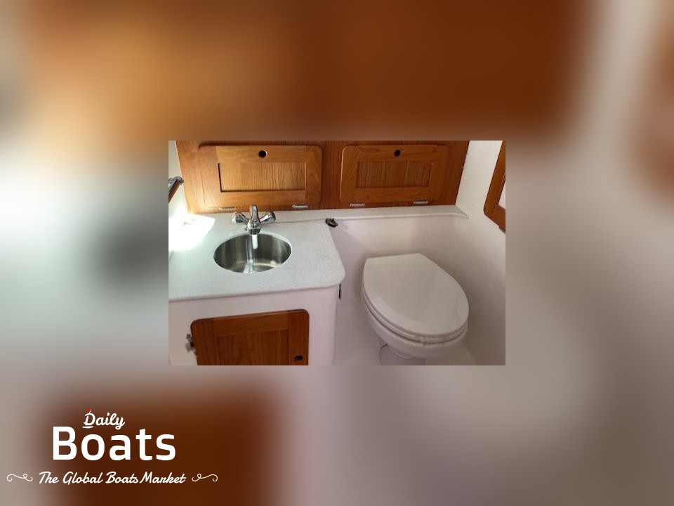 2020 Hunt Yachts Surfhunter 32 for sale. View price, photos and Buy ...